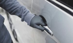 Nissan Altima Door Won't Open From Inside Or Outside: Causes And ...